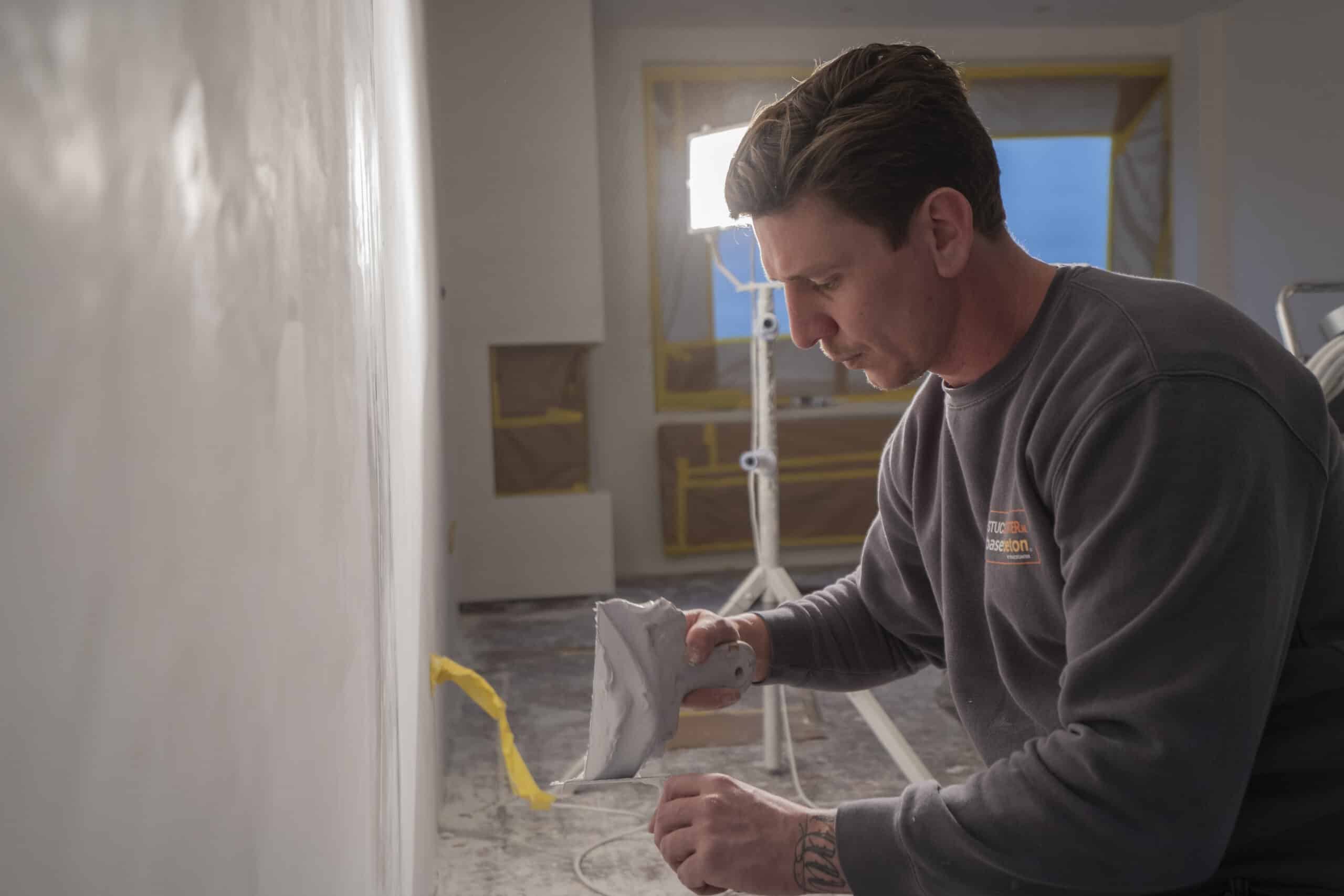 Dunpleister voor nieuwbouwwoning | Glad & Strak Pleisterwerk